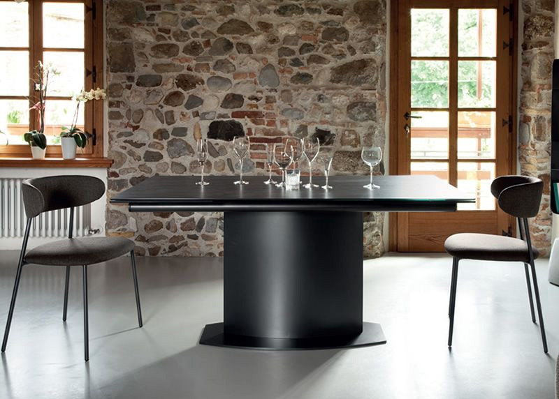 Discovery | Table | Domitalia